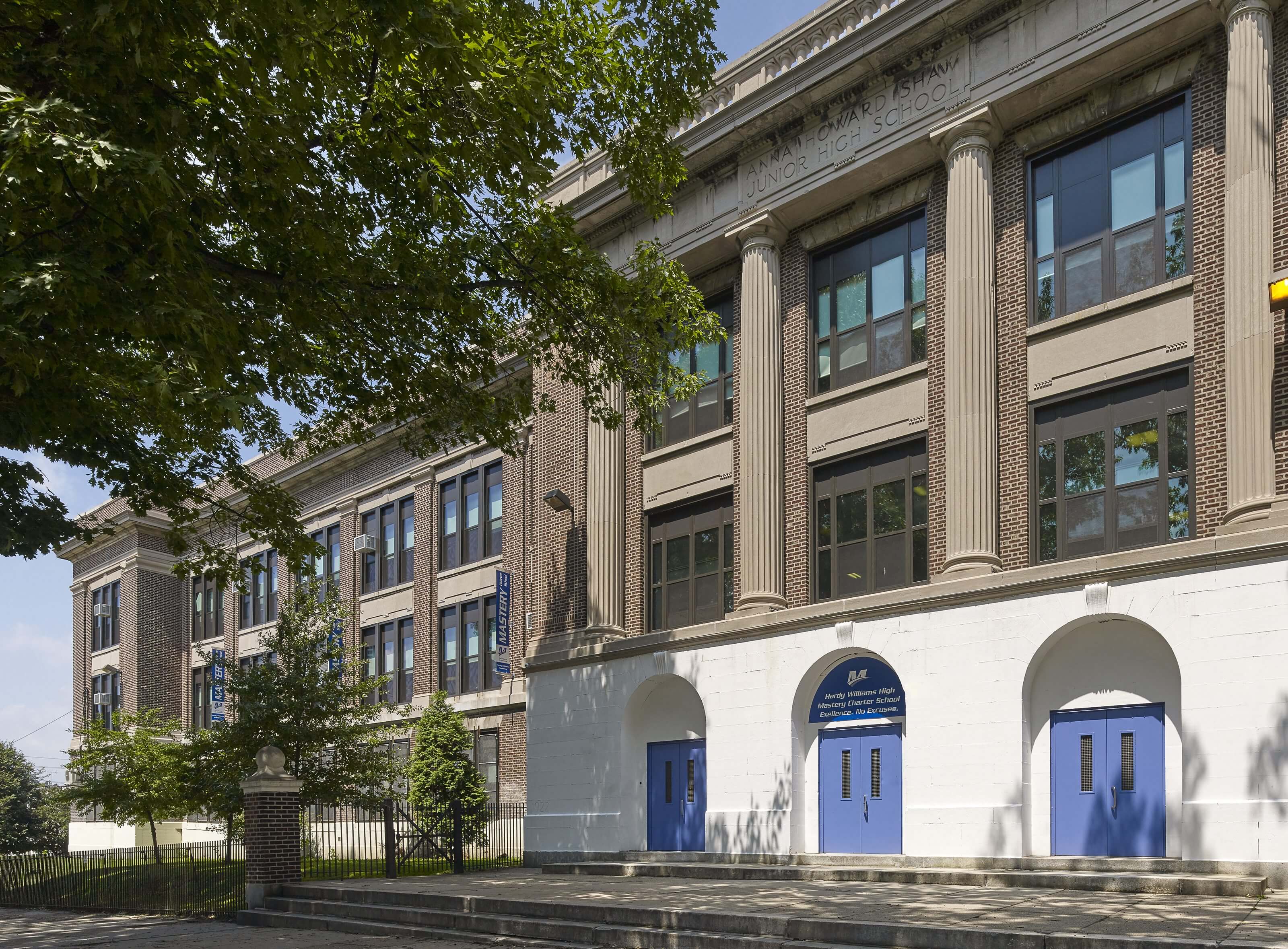Shaw Middle School - Graboyes Commercial Window and Glass Solutions