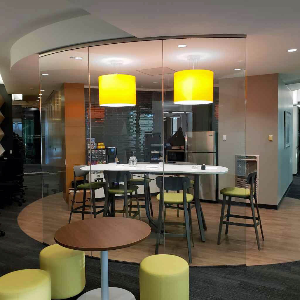 Graboyes Commercial provides specialty glass interior systems for bank ...